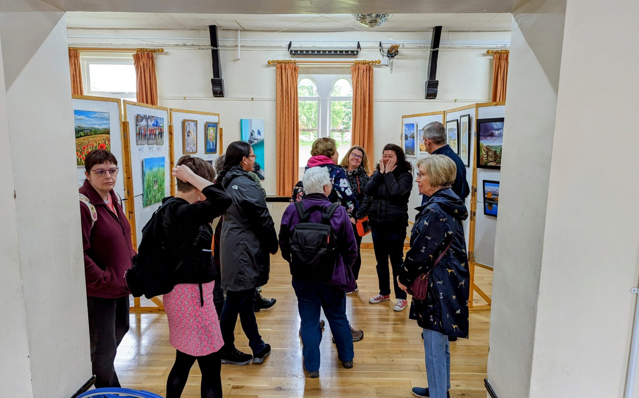 WHAT WE OFFER – Wallingford & District Art Club